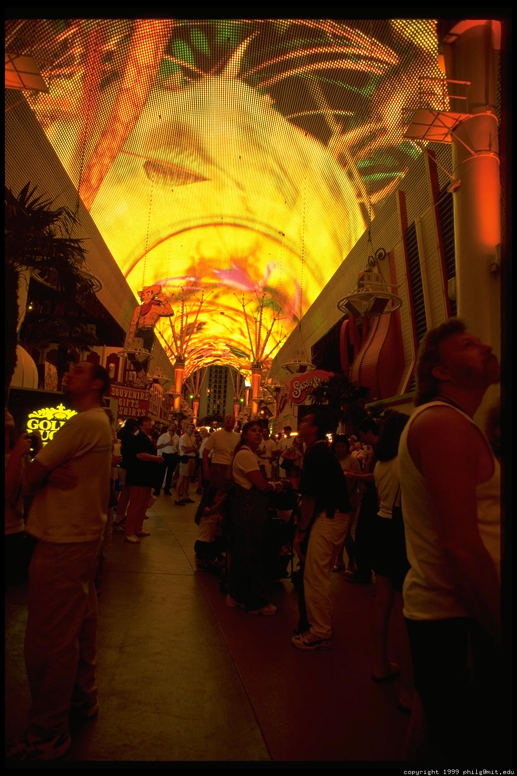 Las vegas downtown fremont light show 15 Las vegas downtown fremont light show 15